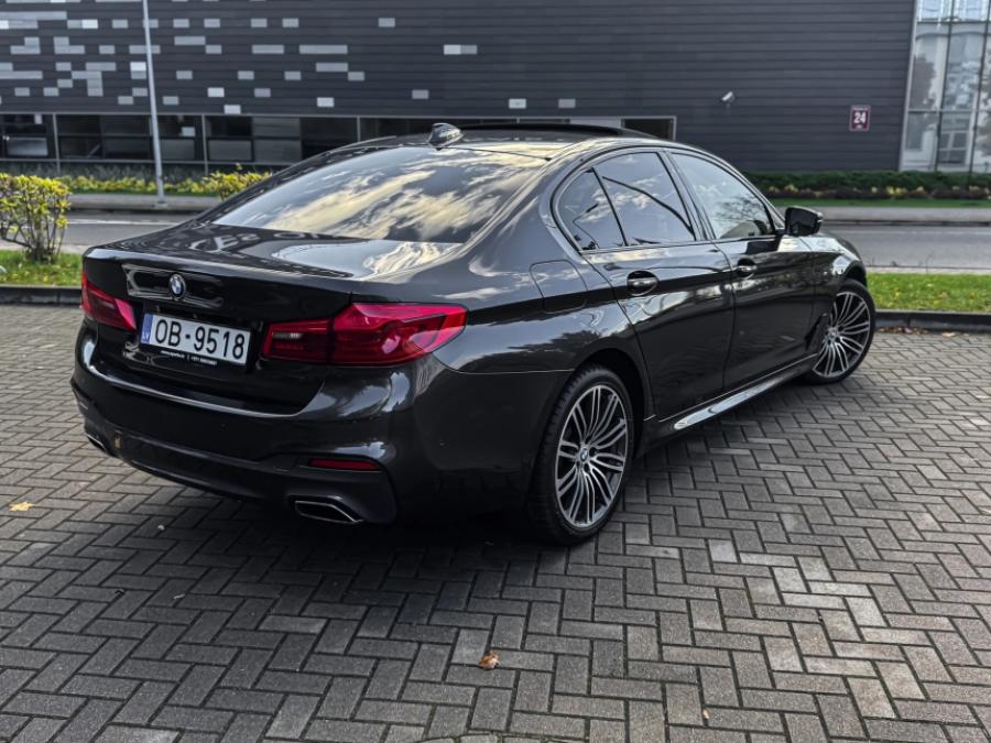 Pelēks BMW 530 2017 Rīga, ar dzinēja tilpumu 3.00 L un nobraukumu 250 tūkst. km par 24400 €, foto 11 vietnē AUTOMOTO.COM.LV