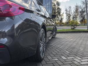 Pelēks BMW 530 2017 Rīga, ar dzinēja tilpumu 3.00 L un nobraukumu 250 tūkst. km par 24400 €, foto 15 vietnē AUTOMOTO.COM.LV