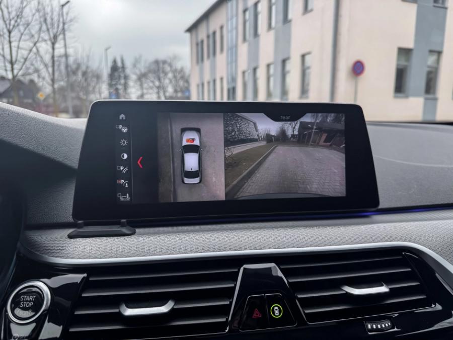 Pelēks BMW 530 2017 Rīga, ar dzinēja tilpumu 3.00 L un nobraukumu 250 tūkst. km par 24400 €, foto 22 vietnē AUTOMOTO.COM.LV