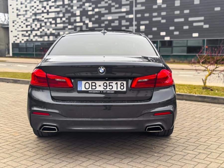 Pelēks BMW 530 2017 Rīga, ar dzinēja tilpumu 3.00 L un nobraukumu 250 tūkst. km par 24400 €, foto 45 vietnē AUTOMOTO.COM.LV