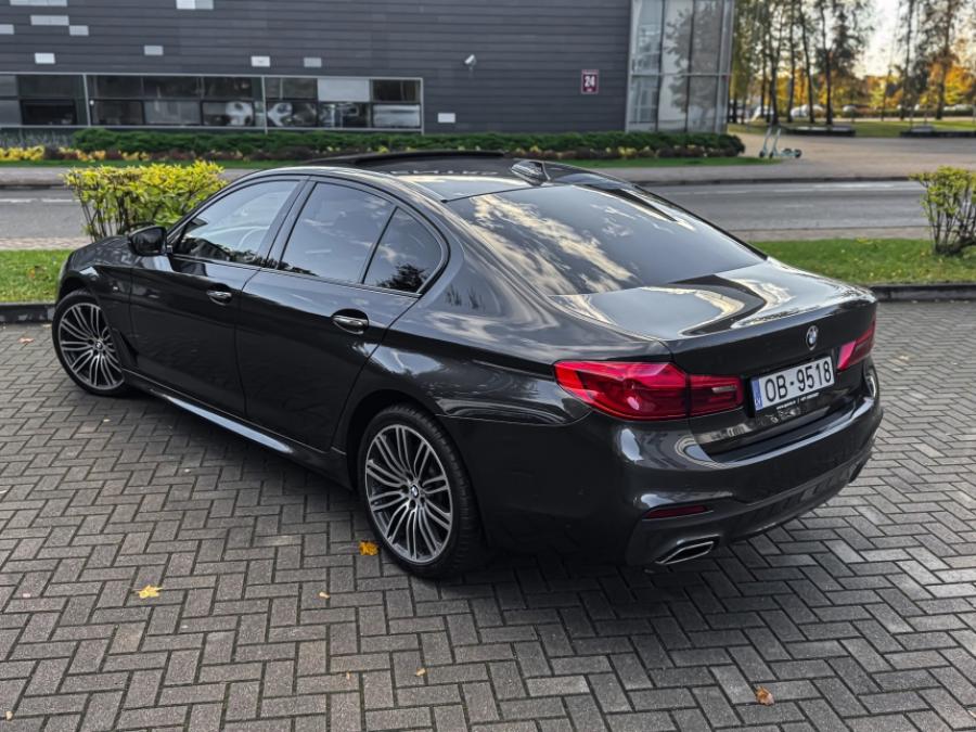Pelēks BMW 530 2017 Rīga, ar dzinēja tilpumu 3.00 L un nobraukumu 250 tūkst. km par 24400 €, foto 56 vietnē AUTOMOTO.COM.LV
