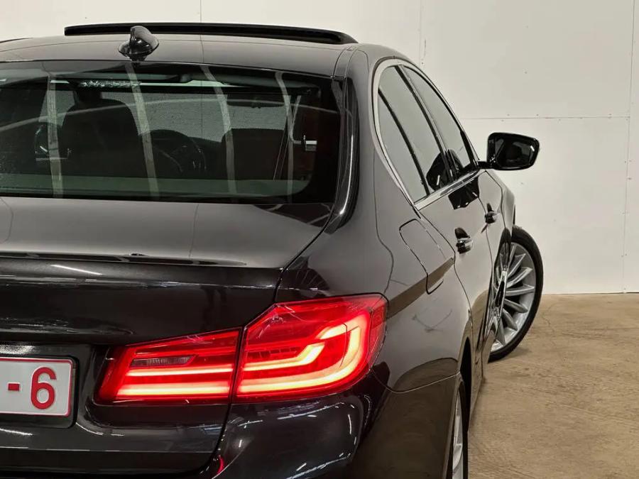 Grey BMW 530 2017 in Jurmala, with an engine capacity of 2.00 L and mileage of 226 thousand km for 19995 €, photo 18 on AUTOMOTO.COM.LV