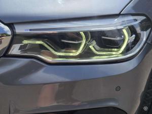 Grey BMW 530 2017 in Vilnius, with an engine capacity of 2.99 L and mileage of 209 thousand km for 19500 €, photo 9 on AUTOMOTO.COM.LV