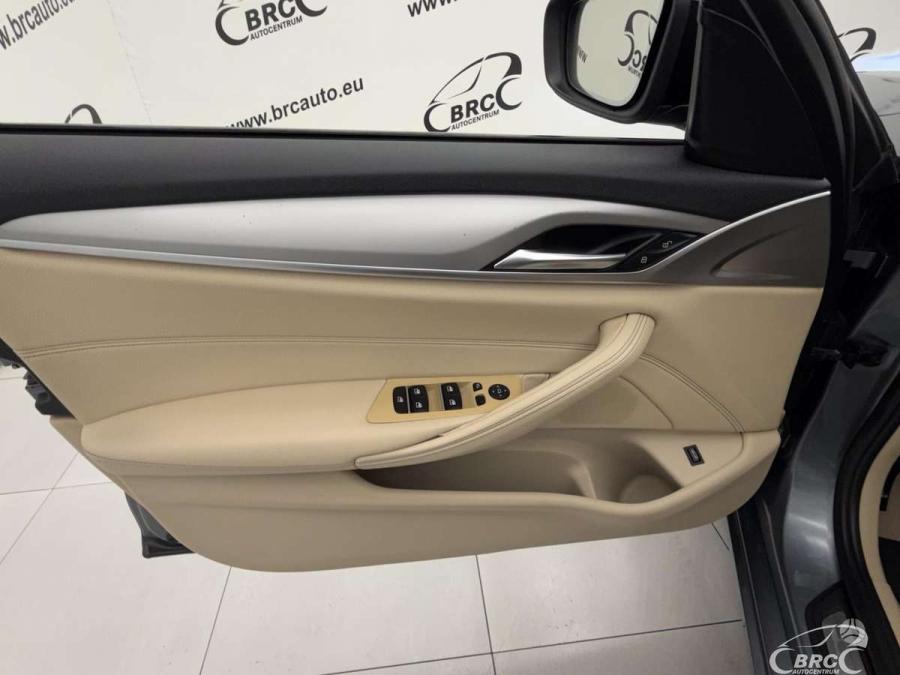 Grey BMW 530 2017 in Vilnius, with an engine capacity of 2.99 L and mileage of 346 thousand km for 17500 €, photo 22 on AUTOMOTO.COM.LV