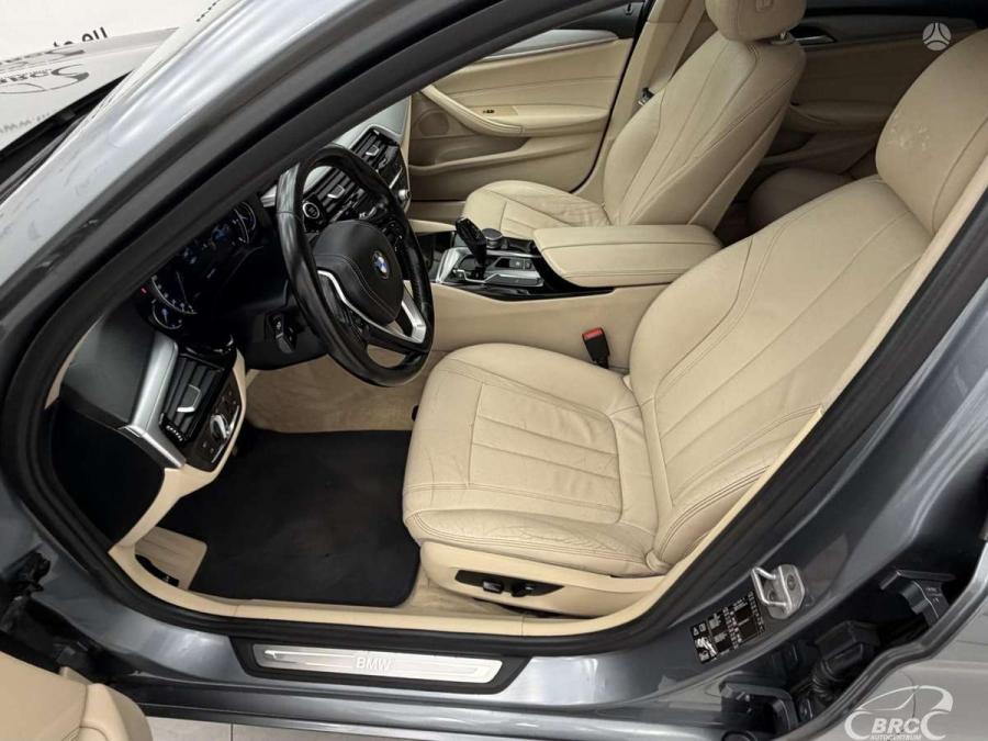 Grey BMW 530 2017 in Vilnius, with an engine capacity of 2.99 L and mileage of 346 thousand km for 17500 €, photo 23 on AUTOMOTO.COM.LV
