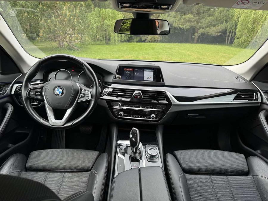 Pelēks BMW 530 2017 Kretinga, ar dzinēja tilpumu 2.99 L un nobraukumu 164 tūkst. km par 19800 €, foto 16 vietnē AUTOMOTO.COM.LV