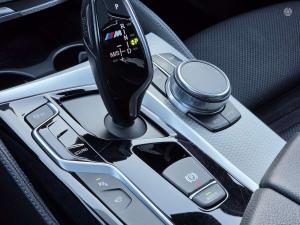 Grey BMW 530 2017 in Vilnius, with an engine capacity of 2.99 L and mileage of 262 thousand km for 23500 €, photo 25 on AUTOMOTO.COM.LV