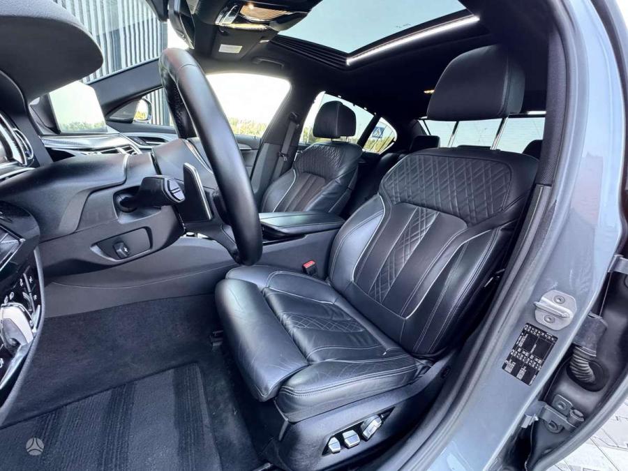 Grey BMW 530 2017 in Kaunas, with an engine capacity of 2.99 L and mileage of 259 thousand km for 22500 €, photo 15 on AUTOMOTO.COM.LV