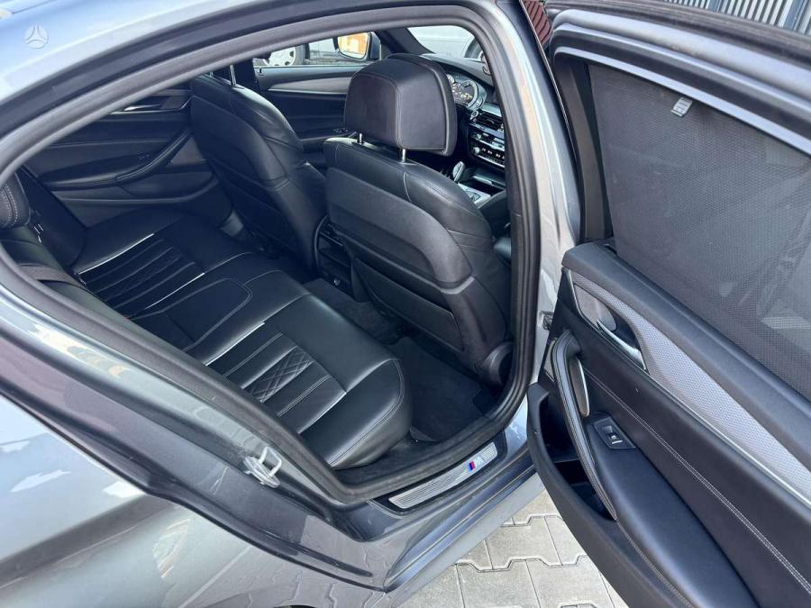 Grey BMW 530 2017 in Kaunas, with an engine capacity of 2.99 L and mileage of 259 thousand km for 22500 €, photo 19 on AUTOMOTO.COM.LV