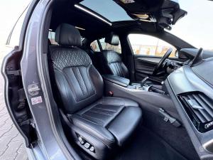 Grey BMW 530 2017 in Kaunas, with an engine capacity of 2.99 L and mileage of 259 thousand km for 22500 €, photo 21 on AUTOMOTO.COM.LV