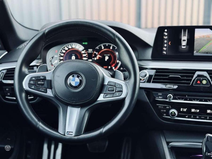 Grey BMW 530 2017 in Kaunas, with an engine capacity of 2.99 L and mileage of 259 thousand km for 22500 €, photo 23 on AUTOMOTO.COM.LV