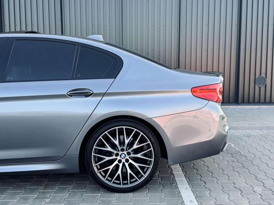 Grey BMW 530 2017 in Kaunas, with an engine capacity of 2.99 L and mileage of 259 thousand km for 22500 €, photo 52 on AUTOMOTO.COM.LV