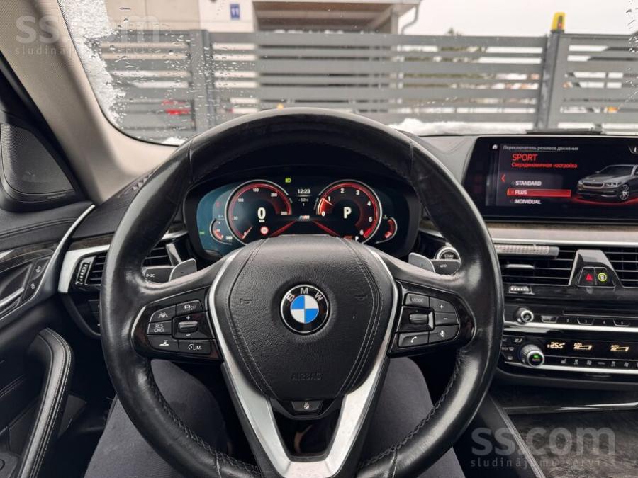 Pelēks BMW 530 2017 Rīga, ar dzinēja tilpumu 3.00 L un nobraukumu 161 tūkst. km par 23900 €, foto 7 vietnē AUTOMOTO.COM.LV