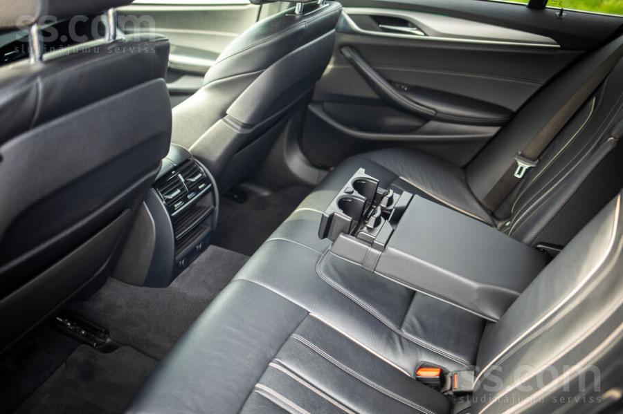 Pelēks BMW 530 2017 Rīga, ar dzinēja tilpumu 3.00 L un nobraukumu 230 tūkst. km par 24500 €, foto 18 vietnē AUTOMOTO.COM.LV