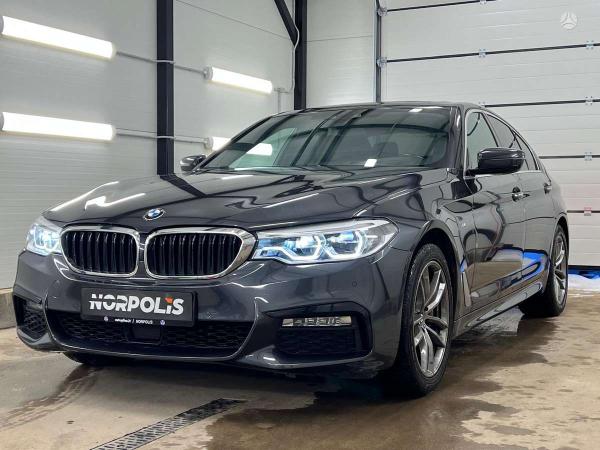 Grey BMW 530 2018 in Vilnius, with an engine capacity of 2.00 L and mileage of 199 thousand km for 22000 €, photo 1 on AUTOMOTO.COM.LV