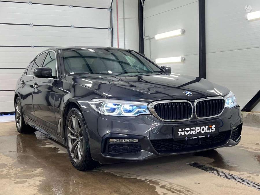 Grey BMW 530 2018 in Vilnius, with an engine capacity of 2.00 L and mileage of 199 thousand km for 22000 €, photo 3 on AUTOMOTO.COM.LV