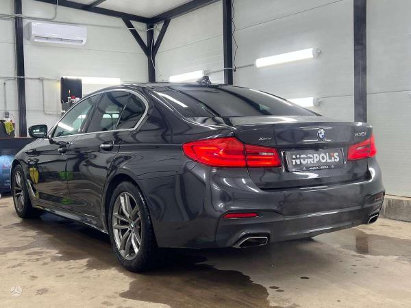 Grey BMW 530 2018 in Vilnius, with an engine capacity of 2.00 L and mileage of 199 thousand km for 22000 €, photo 9 on AUTOMOTO.COM.LV
