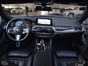 Grey BMW 530 2018 in Riga, with an engine capacity of 3.00 L and mileage of 128 thousand km for 28000 €, photo 18 on AUTOMOTO.COM.LV