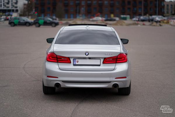 Grey BMW 530 2018 in Vilnius, with an engine capacity of 2.00 L and mileage of 108 thousand km for 18000 €, photo 4 on AUTOMOTO.COM.LV