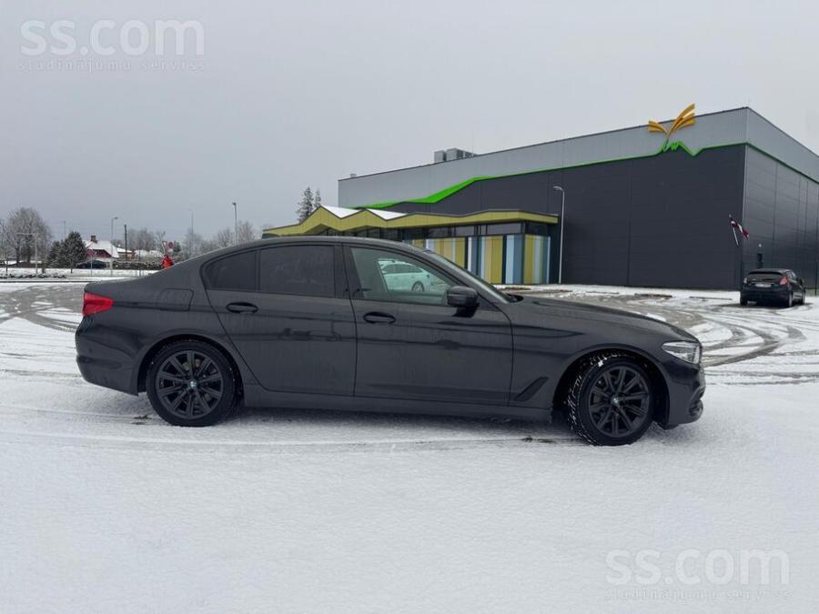 Pelēks BMW 530 2018 Rīga, ar dzinēja tilpumu 3.00 L un nobraukumu 240 tūkst. km par 25500 €, foto 4 vietnē AUTOMOTO.COM.LV