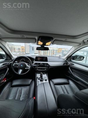 Pelēks BMW 530 2018 Rīga, ar dzinēja tilpumu 3.00 L un nobraukumu 240 tūkst. km par 25500 €, foto 22 vietnē AUTOMOTO.COM.LV