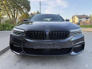 Pelēks BMW 530 2018 Vilkaviškis, ar dzinēja tilpumu 2.99 L un nobraukumu 282 tūkst. km par 17900 €, foto 3 vietnē AUTOMOTO.COM.LV