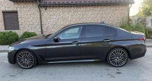 Pelēks BMW 530 2018 Vilkaviškis, ar dzinēja tilpumu 2.99 L un nobraukumu 282 tūkst. km par 17900 €, foto 4 vietnē AUTOMOTO.COM.LV