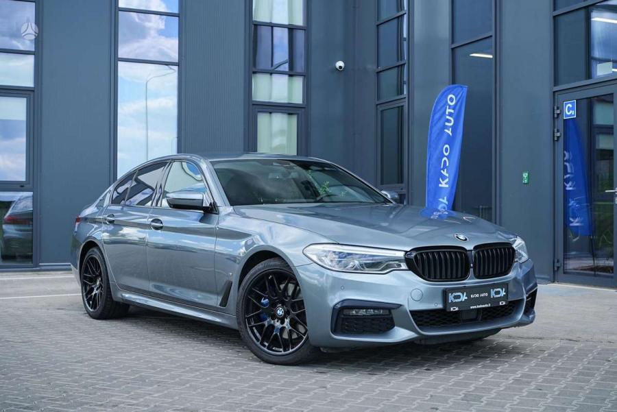 Grey BMW 530 2018 in Kaunas, with an engine capacity of 2.00 L and mileage of 237 thousand km for 19950 €, photo 1 on AUTOMOTO.COM.LV