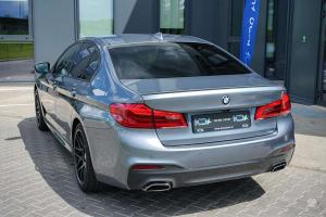 Grey BMW 530 2018 in Kaunas, with an engine capacity of 2.00 L and mileage of 237 thousand km for 19950 €, photo 13 on AUTOMOTO.COM.LV