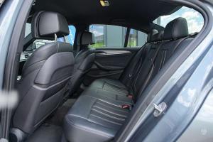Grey BMW 530 2018 in Kaunas, with an engine capacity of 2.00 L and mileage of 237 thousand km for 19950 €, photo 34 on AUTOMOTO.COM.LV