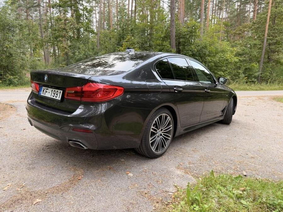 Pelēks BMW 530 2018 Rīga, ar dzinēja tilpumu 2.00 L un nobraukumu 170 tūkst. km par 21950 €, foto 4 vietnē AUTOMOTO.COM.LV