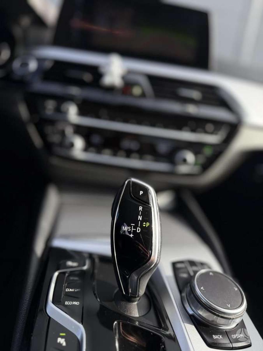 Pelēks BMW 530 2018 Kauņa, ar dzinēja tilpumu 2.99 L un nobraukumu 236 tūkst. km par 22000 €, foto 20 vietnē AUTOMOTO.COM.LV
