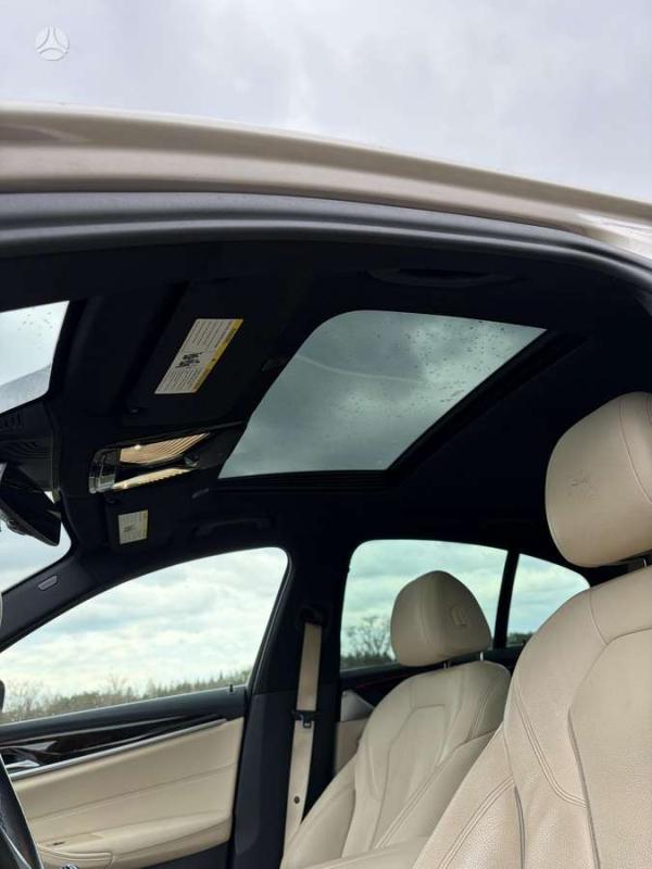 Grey BMW 530 2018 in Alytus, with an engine capacity of 2.00 L and mileage of 202 thousand km for 18000 €, photo 11 on AUTOMOTO.COM.LV
