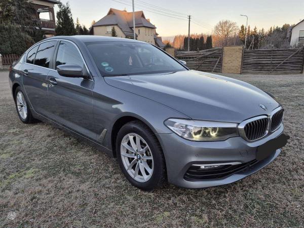 Grey BMW 530 2019 in Silute, with an engine capacity of 3.00 L and mileage of 268 thousand km for 14900 €, photo 3 on AUTOMOTO.COM.LV