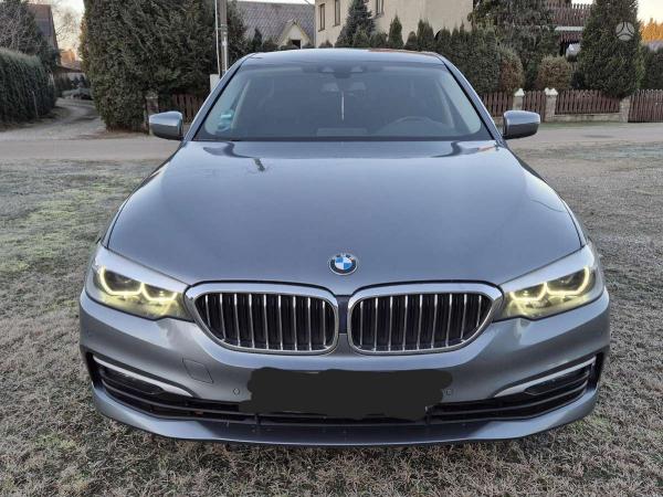 Grey BMW 530 2019 in Silute, with an engine capacity of 3.00 L and mileage of 268 thousand km for 14900 €, photo 4 on AUTOMOTO.COM.LV