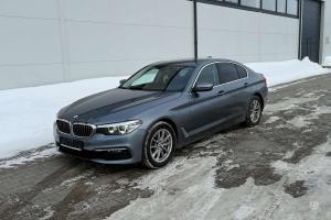 Grey BMW 530 2019 in Kretinga, with an engine capacity of 2.99 L and mileage of 269 thousand km for 18499 €, photo 12 on AUTOMOTO.COM.LV