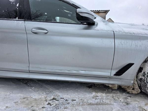 Pelēks BMW 530 2019 Kauņa, ar dzinēja tilpumu 2.00 L un nobraukumu 104 tūkst. km par 18300 €, foto 5 vietnē AUTOMOTO.COM.LV