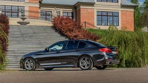 Grey BMW 530 2019 in Vilnius, with an engine capacity of 2.00 L and mileage of 146 thousand km for 22200 €, photo 8 on AUTOMOTO.COM.LV