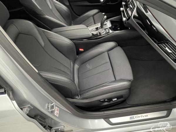 Grey BMW 530 2019 in Avizieniai, with an engine capacity of 2.00 L and mileage of 74 thousand km for 22900 €, photo 5 on AUTOMOTO.COM.LV