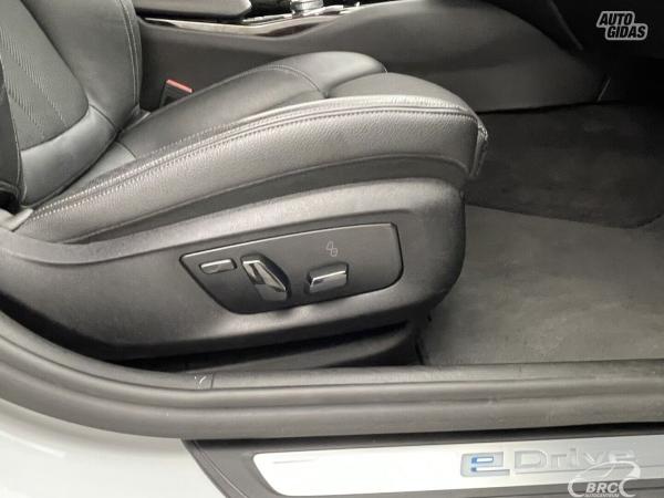 Grey BMW 530 2019 in Avizieniai, with an engine capacity of 2.00 L and mileage of 74 thousand km for 22900 €, photo 6 on AUTOMOTO.COM.LV