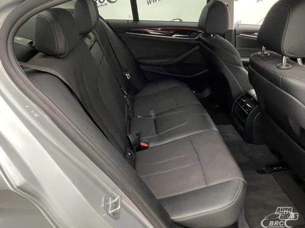 Grey BMW 530 2019 in Avizieniai, with an engine capacity of 2.00 L and mileage of 74 thousand km for 22900 €, photo 10 on AUTOMOTO.COM.LV