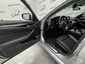 Серый БМВ 530 2019 в Авиженяй, объемом двигателя 2.00 л и пробегом 74 тыс. км за 22900 €, фото 19 на AUTOMOTO.COM.LV