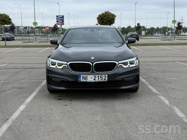 Grey BMW 530 2019 in Riga, with an engine capacity of 3.00 L and mileage of 204 thousand km for 25000 €, photo 2 on AUTOMOTO.COM.LV