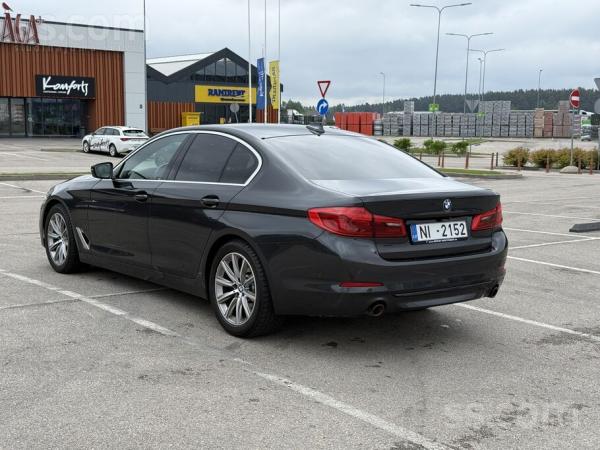 Grey BMW 530 2019 in Riga, with an engine capacity of 3.00 L and mileage of 204 thousand km for 25000 €, photo 7 on AUTOMOTO.COM.LV