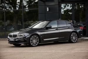 Pelēks BMW 530 2019 Jelgava, ar dzinēja tilpumu 2.00 L un nobraukumu 240 tūkst. km par 20999 €, foto 3 vietnē AUTOMOTO.COM.LV
