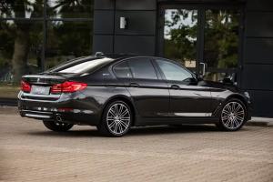 Pelēks BMW 530 2019 Jelgava, ar dzinēja tilpumu 2.00 L un nobraukumu 240 tūkst. km par 20999 €, foto 8 vietnē AUTOMOTO.COM.LV