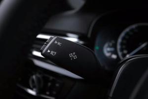 Pelēks BMW 530 2019 Jelgava, ar dzinēja tilpumu 2.00 L un nobraukumu 240 tūkst. km par 20999 €, foto 35 vietnē AUTOMOTO.COM.LV