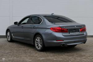 Grey BMW 530 2019 in Kretinga, with an engine capacity of 2.99 L and mileage of 269 thousand km for 17499 €, photo 10 on AUTOMOTO.COM.LV