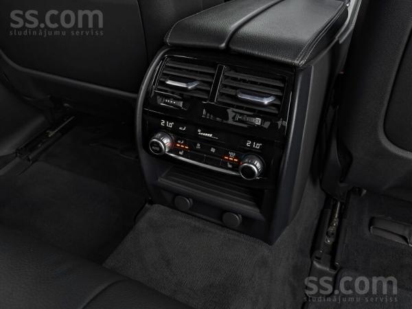 Grey BMW 530 2019 in Tukums, with an engine capacity of 2.00 L and mileage of 187 thousand km for 24990 €, photo 9 on AUTOMOTO.COM.LV