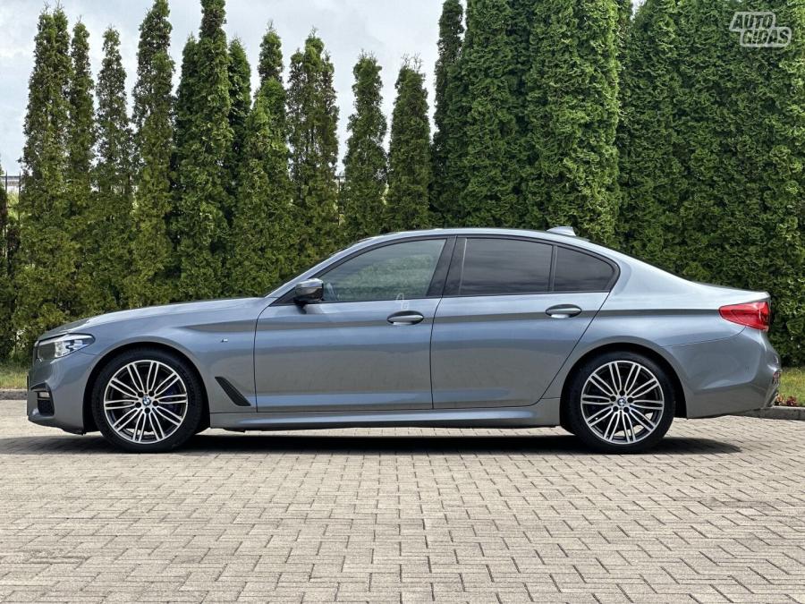 Grey BMW 530 2019 in Vilnius, with an engine capacity of 3.00 L and mileage of 203 thousand km for 21900 €, photo 11 on AUTOMOTO.COM.LV
